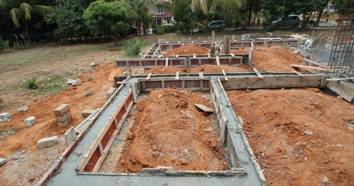 Qu'est-ce qu'une poutre de socle (chainage)? - Cours BTP