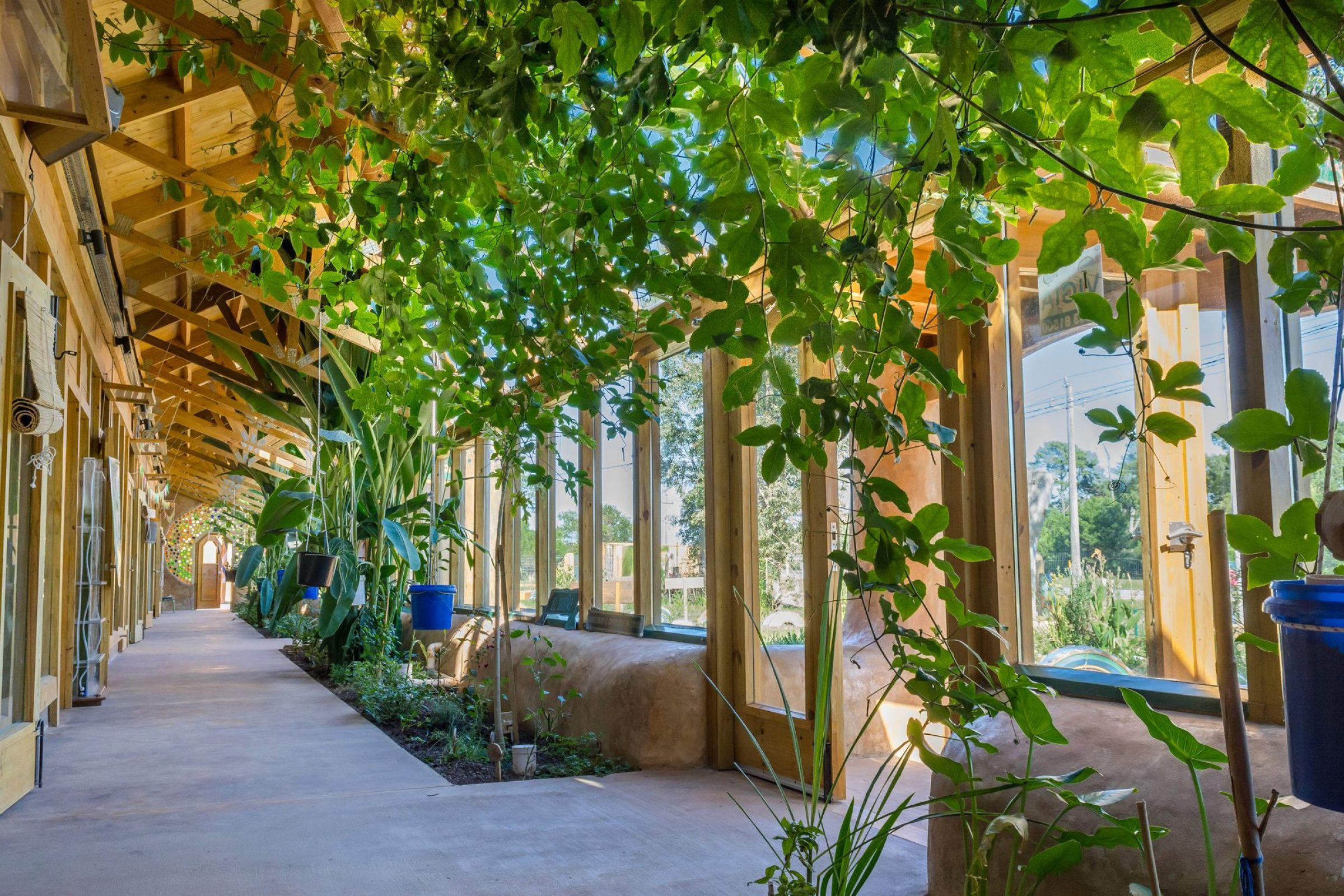 Maison "Earthship" par Michael Reynolds - Cours BTP